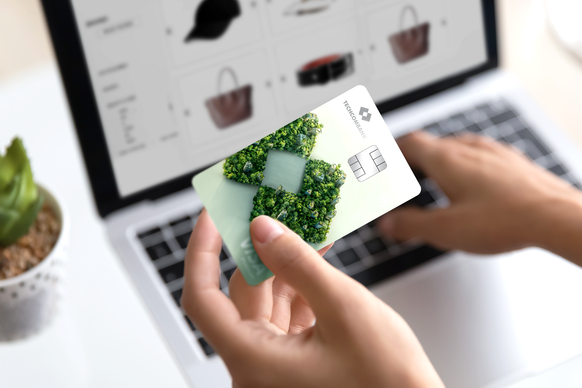 Techcombank ra mắt thẻ tín dụng Techcombank Visa Eco hoàn thiện bộ đôi ...