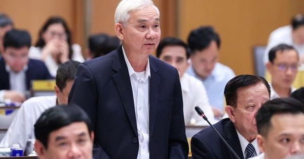 Tổng giám đốc Becamex IDC nêu 2 mục tiêu cần đạt được khi chuyển đổi số cho doanh nghiệp phát ...